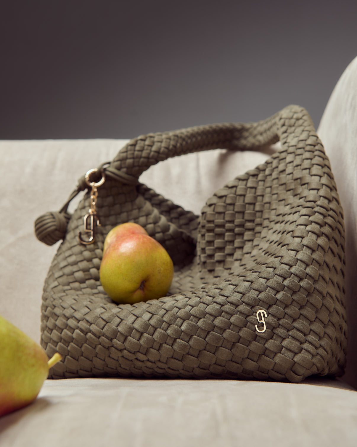 POPPY SUEDE SHOULDER BAG - GREEN – Sugar Monday